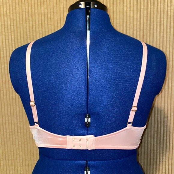 Victoria's Secret | Intimates & Sleepwear | Victorias Secret Plunge Bra ...